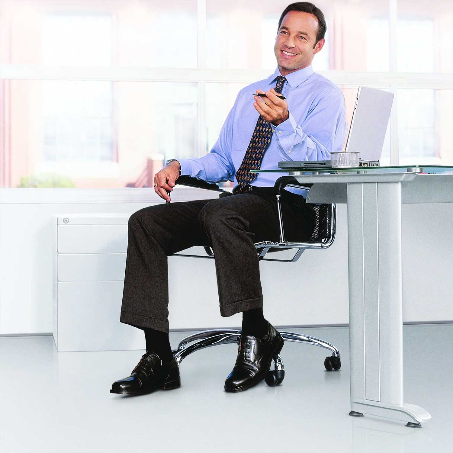 Waist-High Compression Pantyhose for Men | Ames Walker