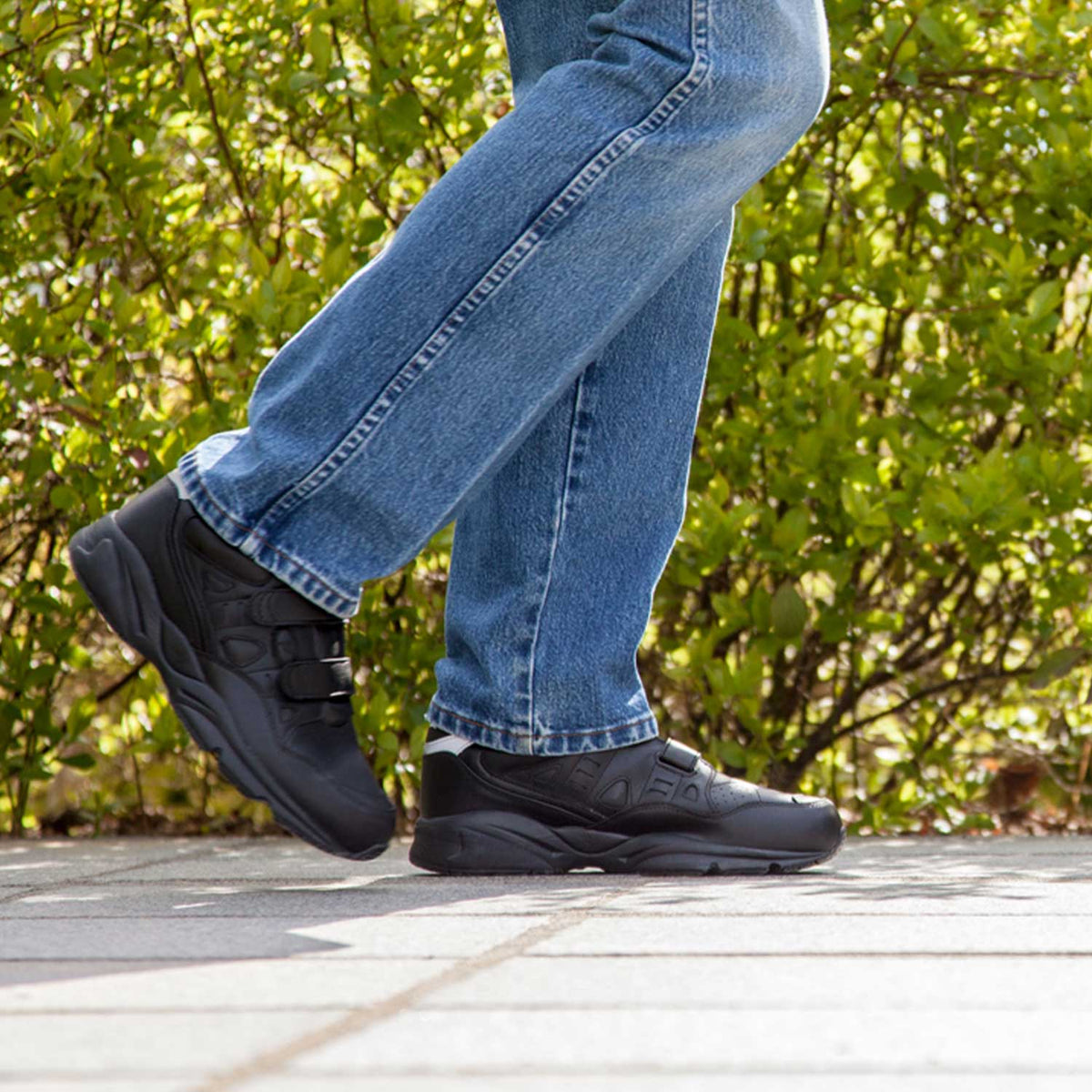 Hook and Loop Shoes | Men's Hook Loop | Ames Walker
