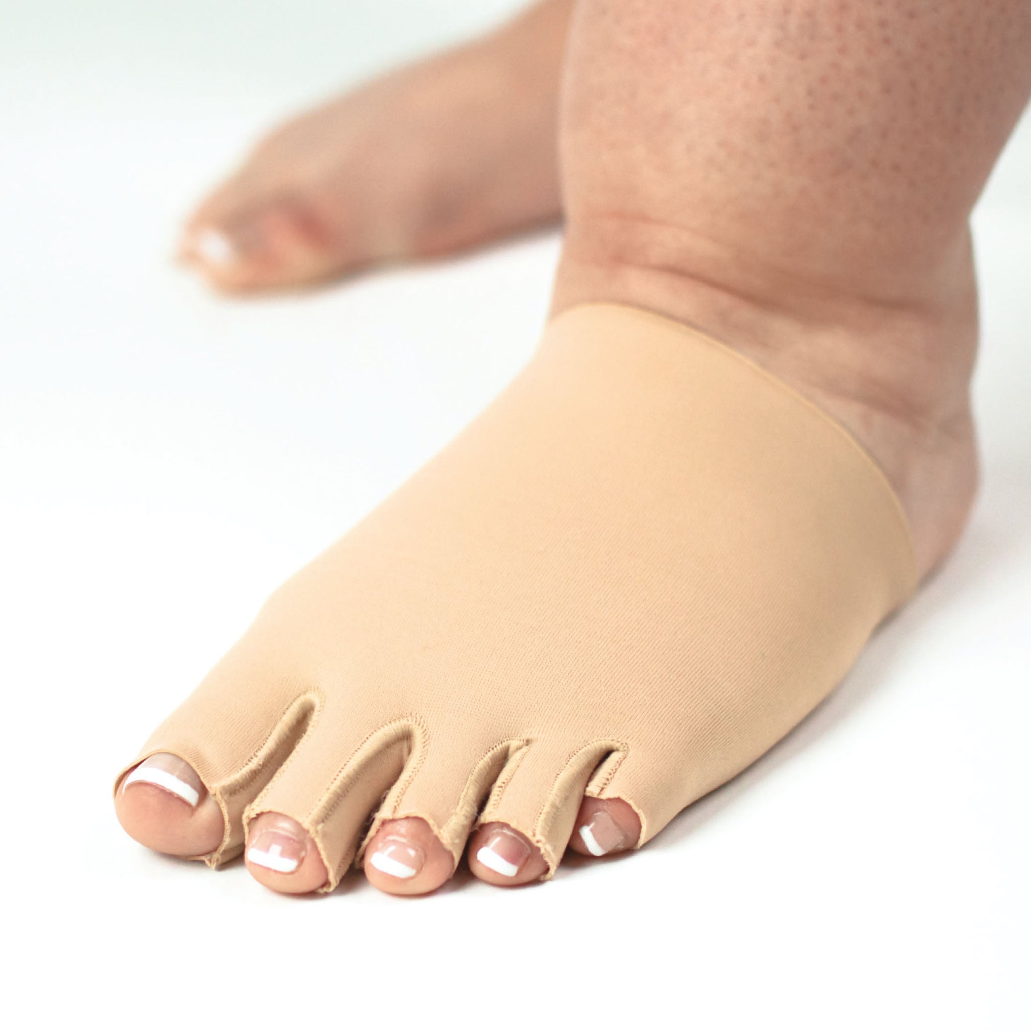 Haddenham Microfine Toe Cap | Ames Walker